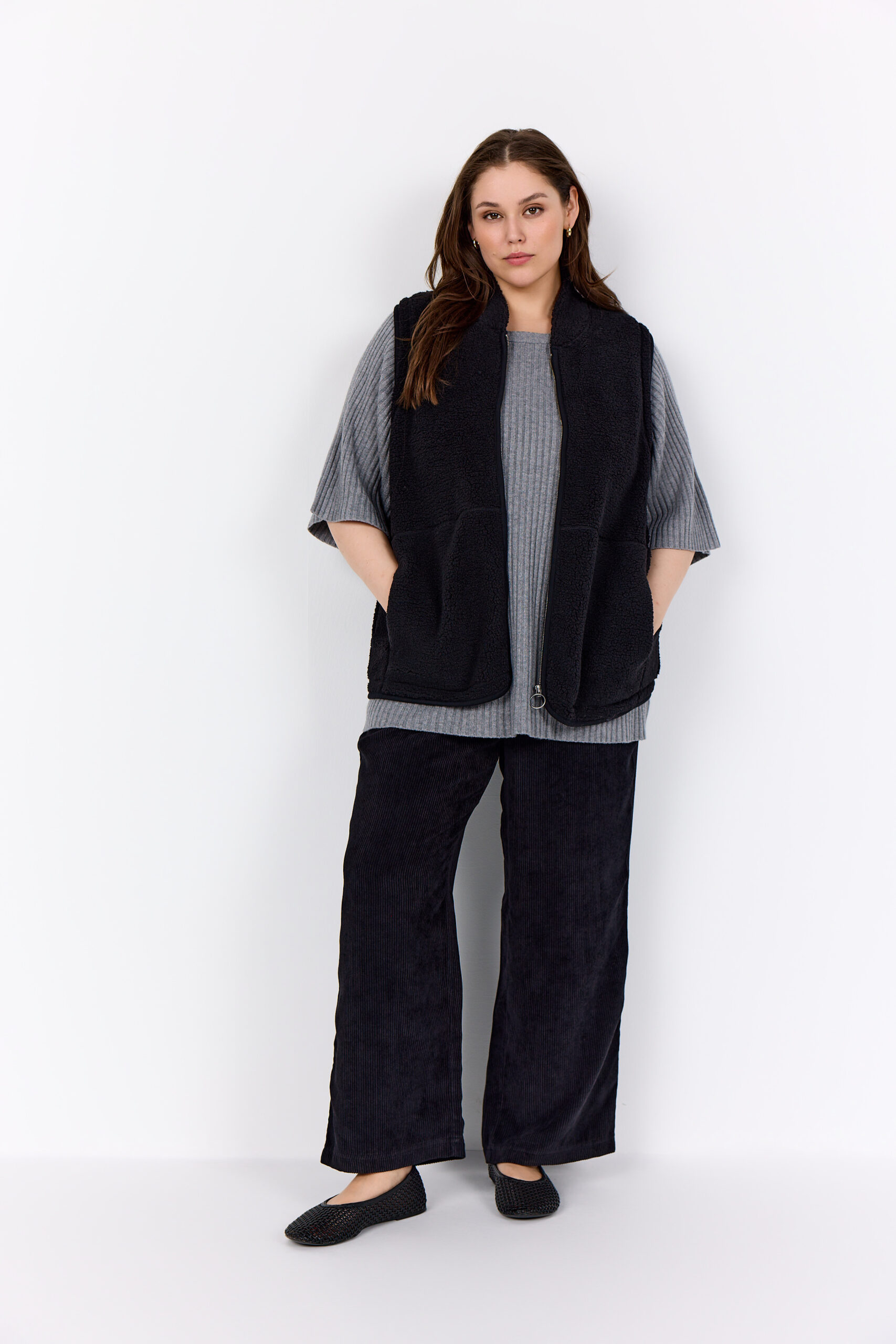 Wasabi, Nettie 1 Vest, Sort, Style W20476 | Anni-Thing